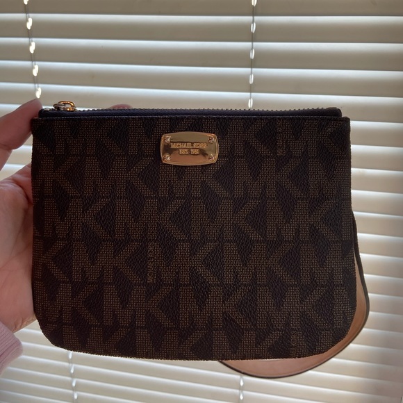 Michael Kors | Bags | Michael Kors Fanny Pack | Poshmark